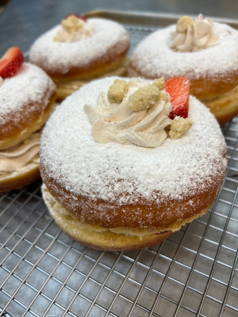 MAD Donuts – Because we deserve better donuts!